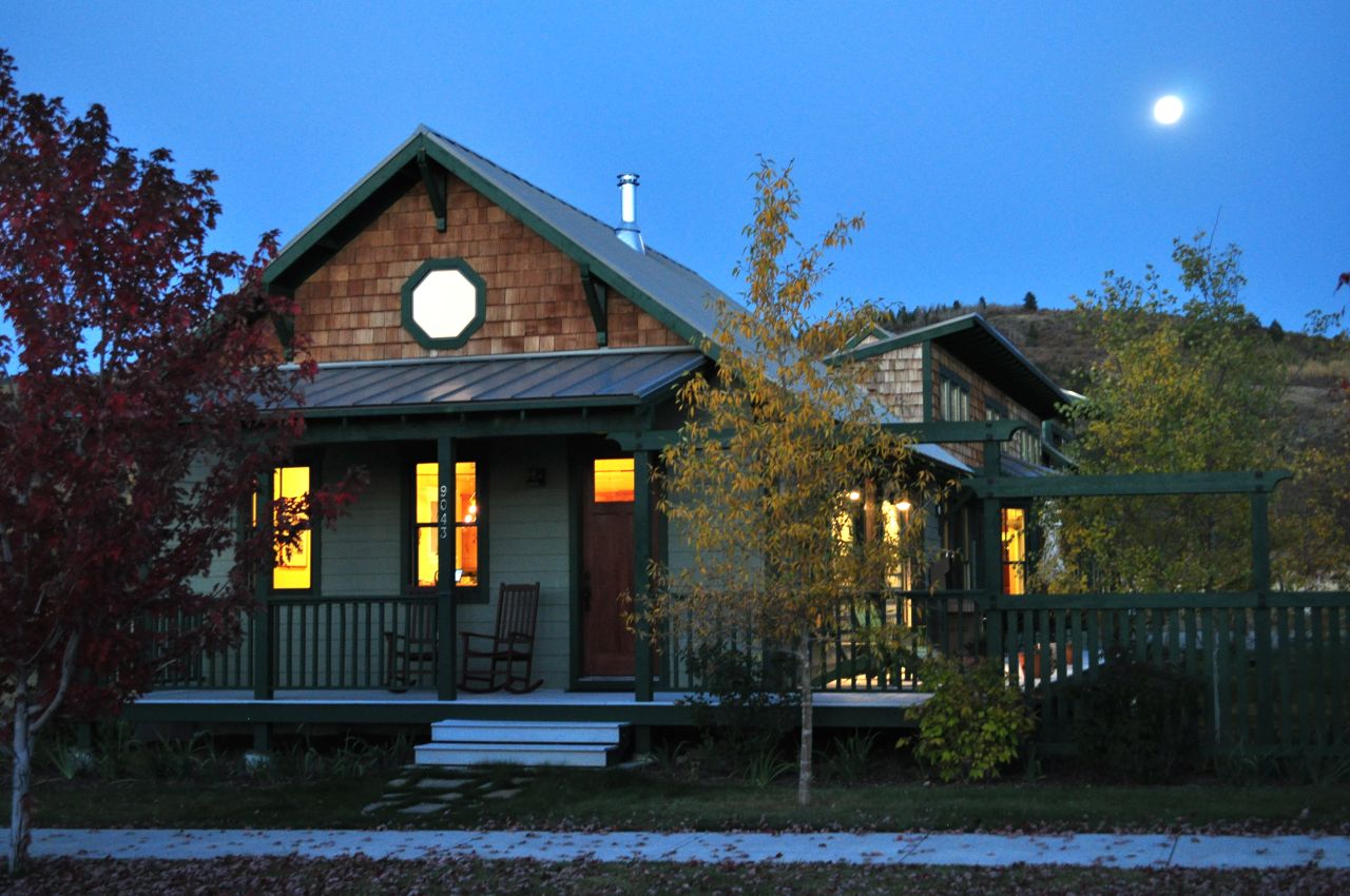 Suncatcher House - Mountainside Institute